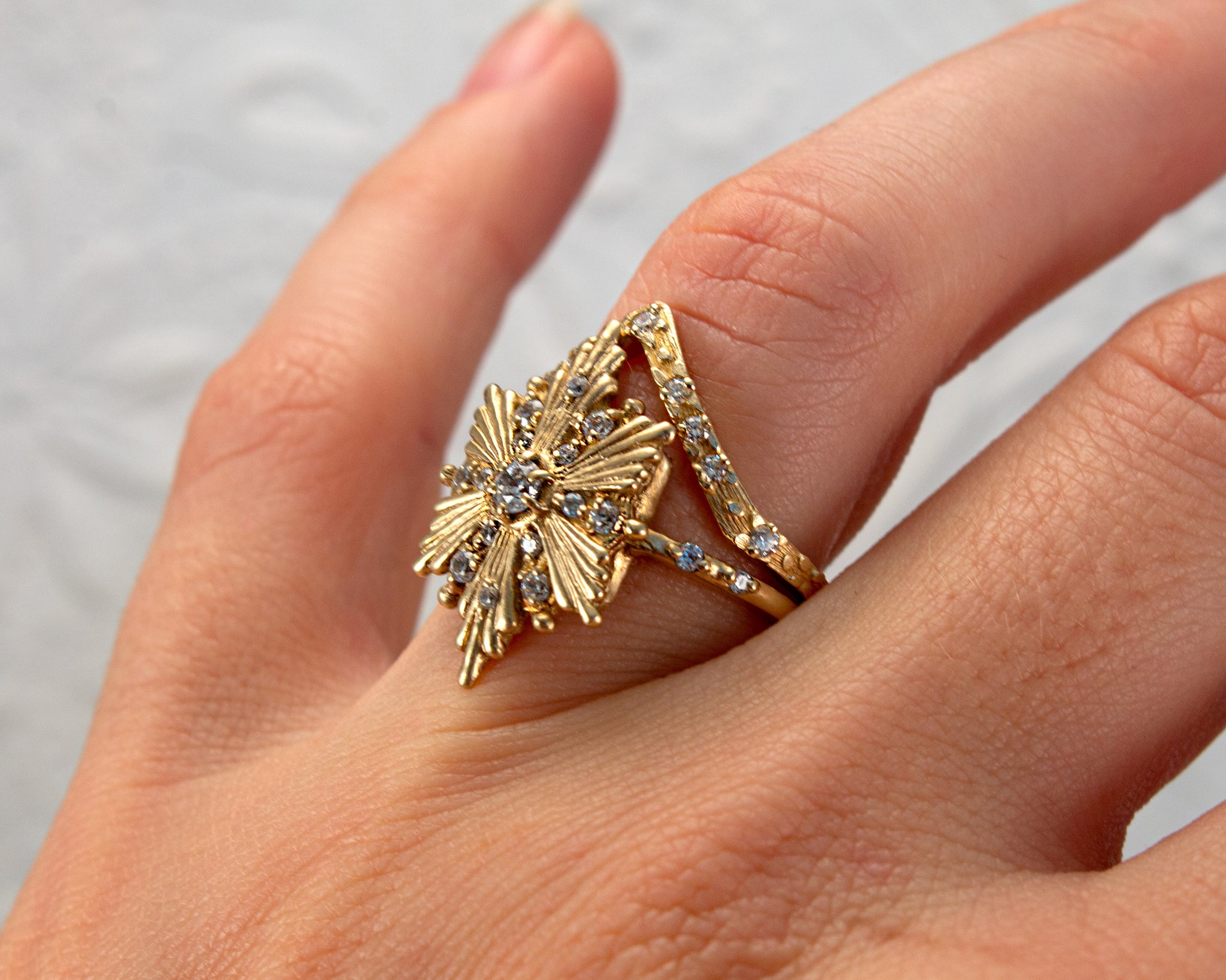 Astra Star Ring - Celestial Starburst Diamond Ring